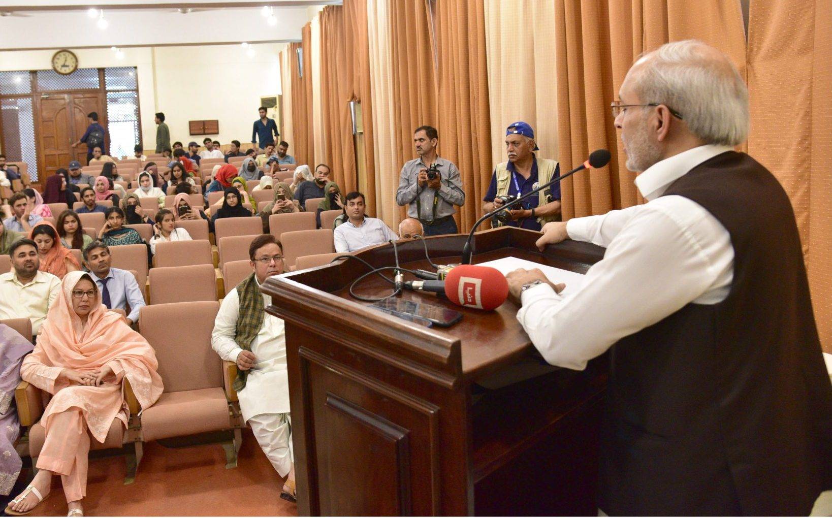 PU Honors Distinguished Alumnus Salman Ghani | Academia Mag