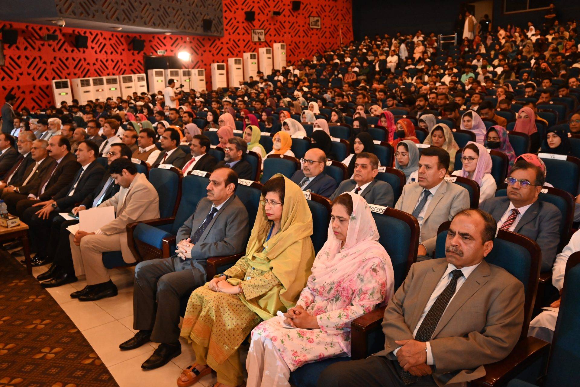 HEC Hosts Two-Day Youth Convention Strengthen National Unity