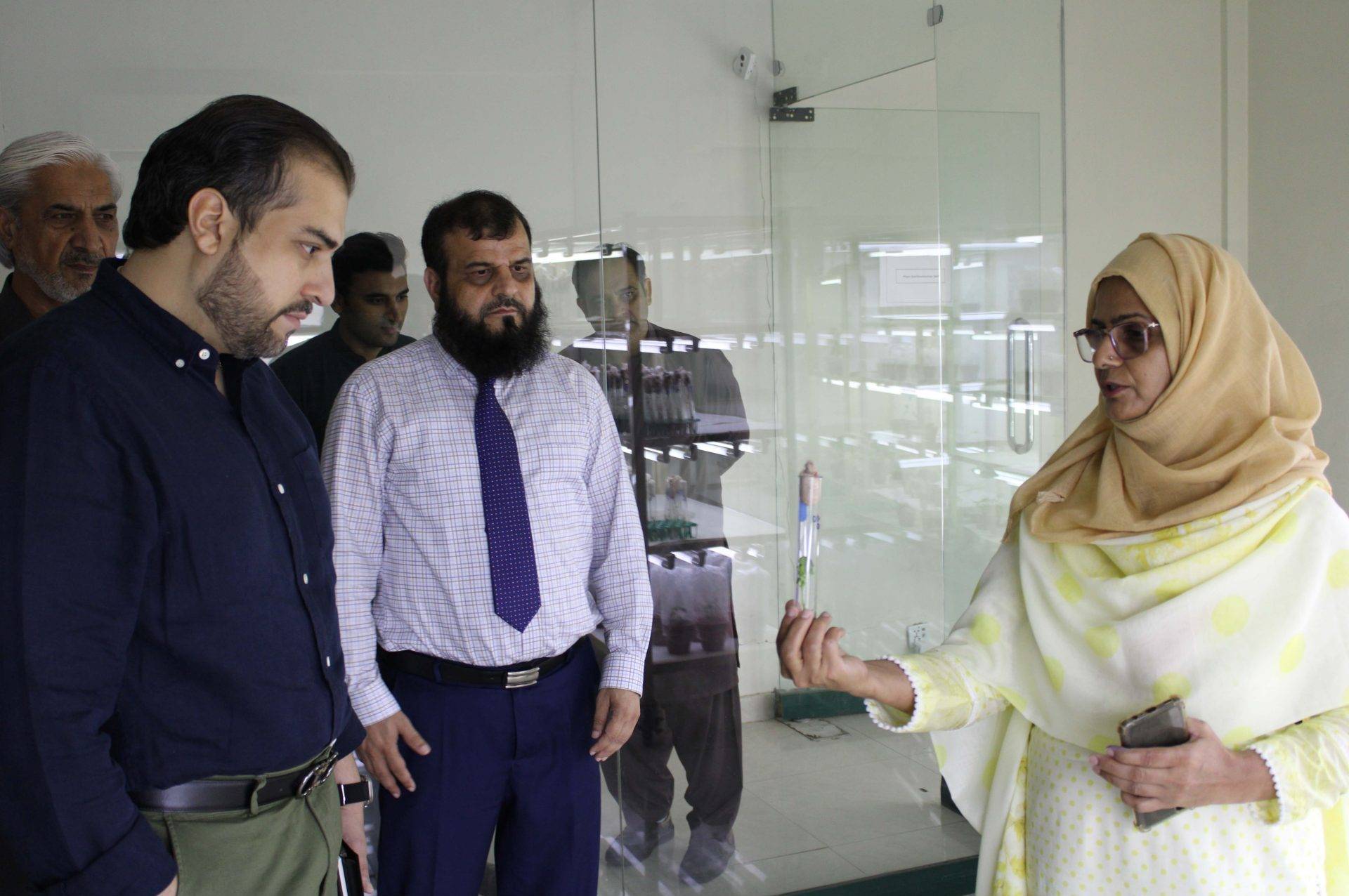 Punjab Minister For Agriculture Visits PU CEMB | Academia
