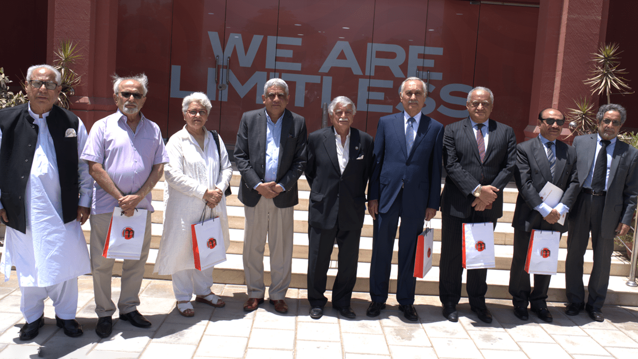 IoBM Pays Tribute To Former Chancellor Najmuddin Shaikh