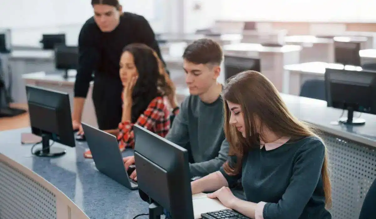 Free Online IT Courses For Students | Academia Magazine
