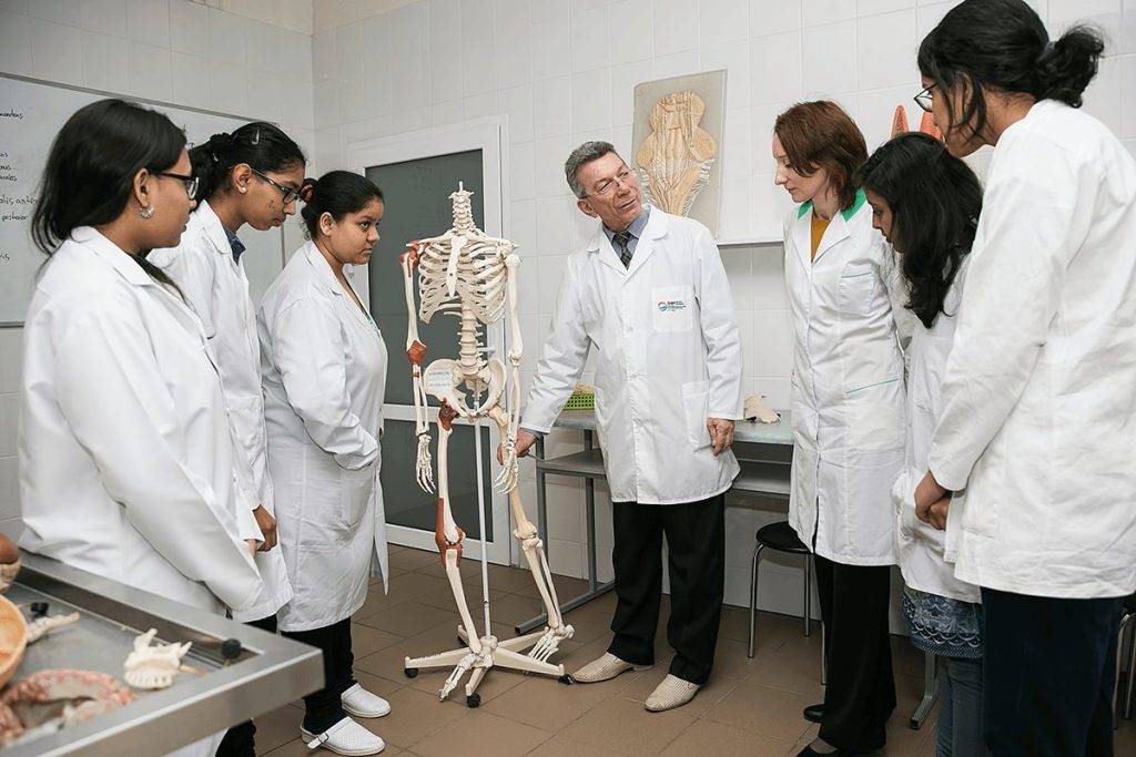 Russian Medical Universities Scholarships 2026 | Academia